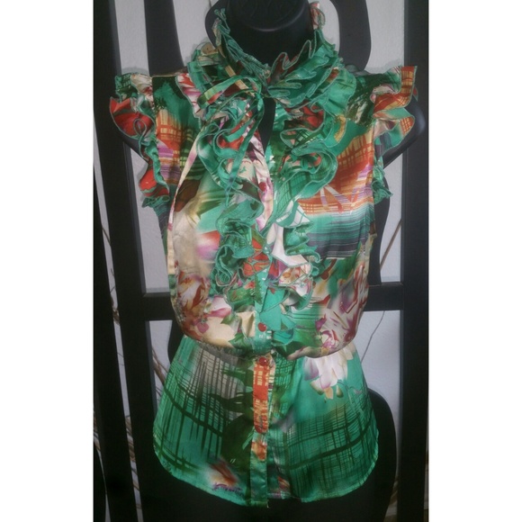 Lapis | Tops | Ruffled Short Sleeve Graphic Print Silk Blouse | Poshmark
